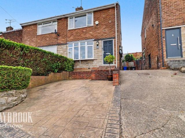 2 bedroom semi detached house for sale
