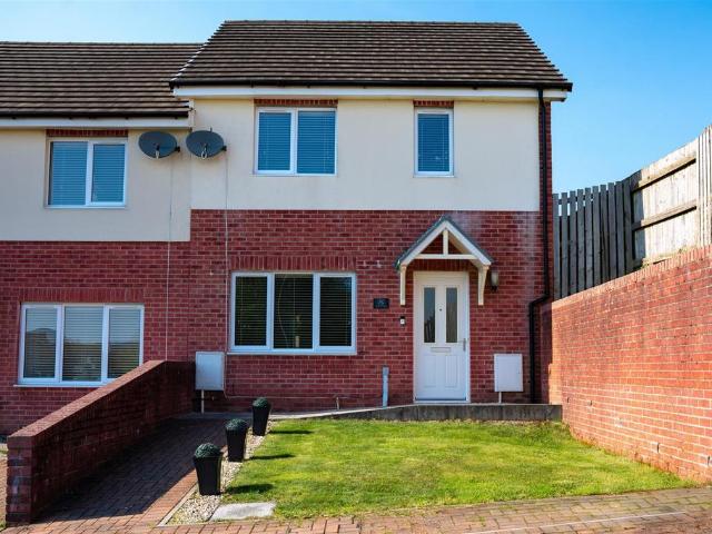 2 bedroom semi detached house for sale