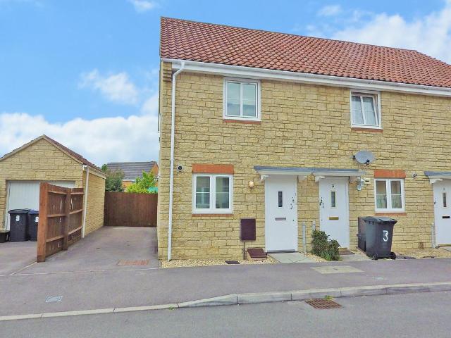 2 bedroom semi detached house for sale