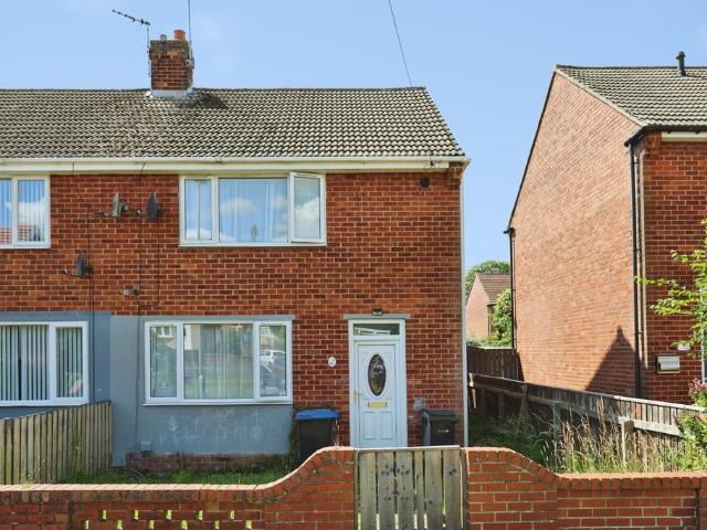 2 bedroom semi detached house for sale