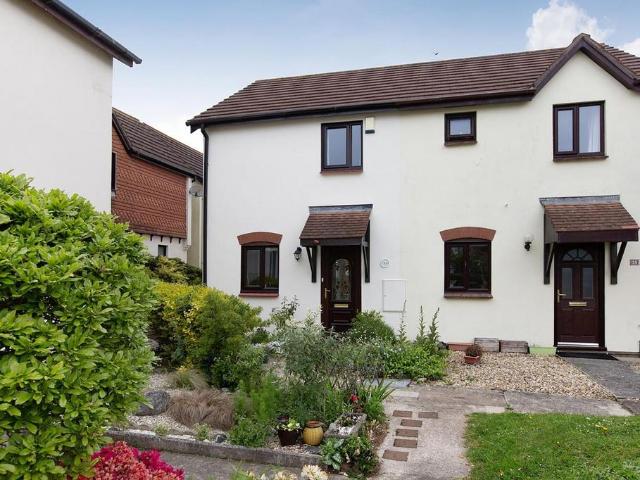 2 bedroom semi detached house for sale