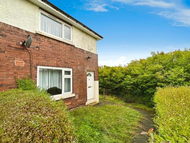 2 bedroom semi detached house for sale