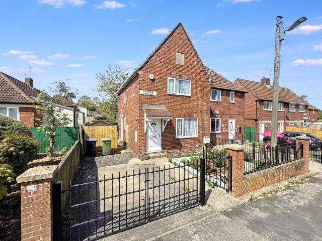 2 bedroom semi detached house for sale