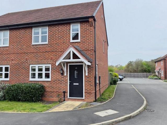 2 bedroom semi detached house for sale