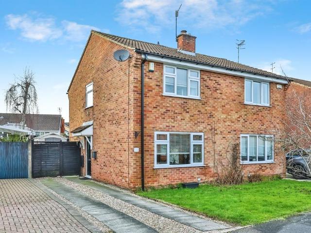 2 bedroom semi detached house for sale