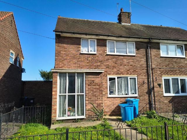 2 bedroom semi detached house for sale