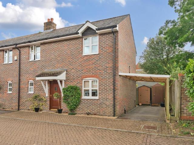 2 bedroom semi detached house for sale