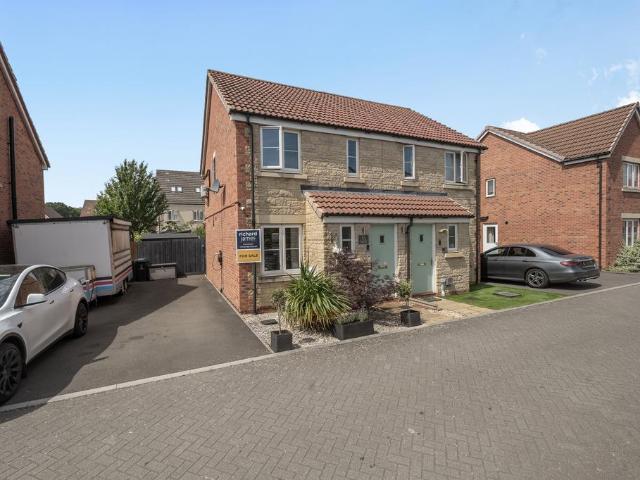 2 bedroom semi detached house for sale