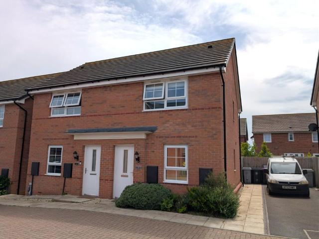 2 bedroom semi detached house for sale