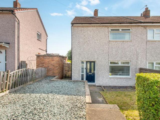 2 bedroom semi detached house for sale