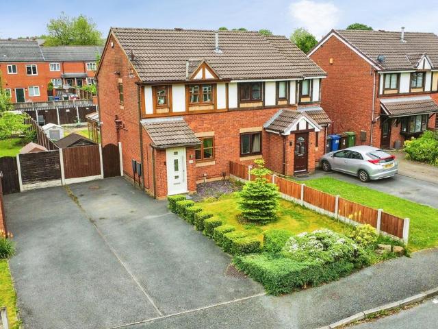 2 bedroom semi detached house for sale