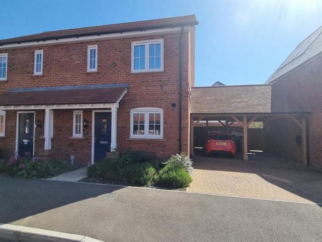 2 bedroom semi detached house for sale
