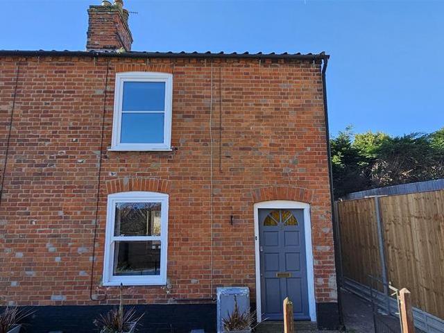 2 bedroom semi detached house for sale