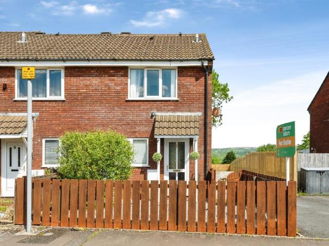 2 bedroom semi detached house for sale