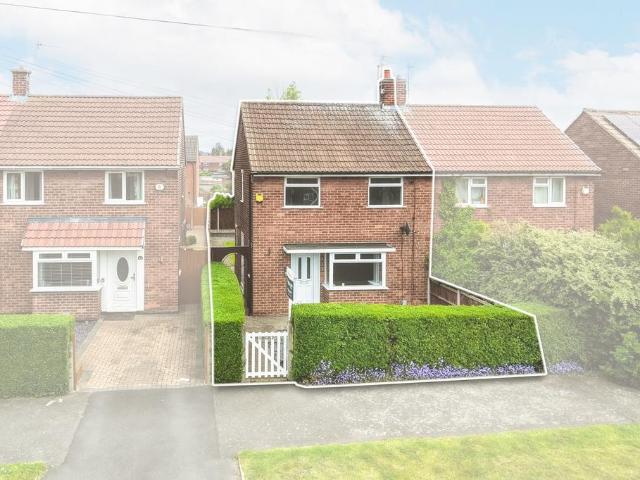 2 bedroom semi detached house for sale