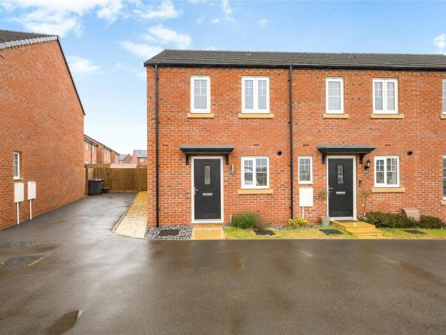 2 bedroom semi detached house for sale