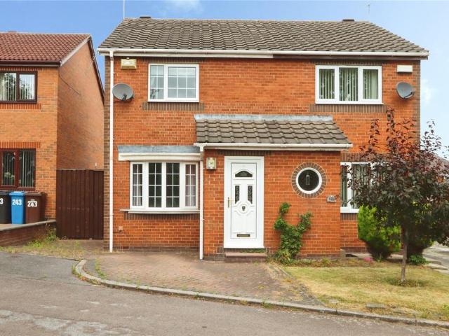 2 bedroom semi detached house for sale