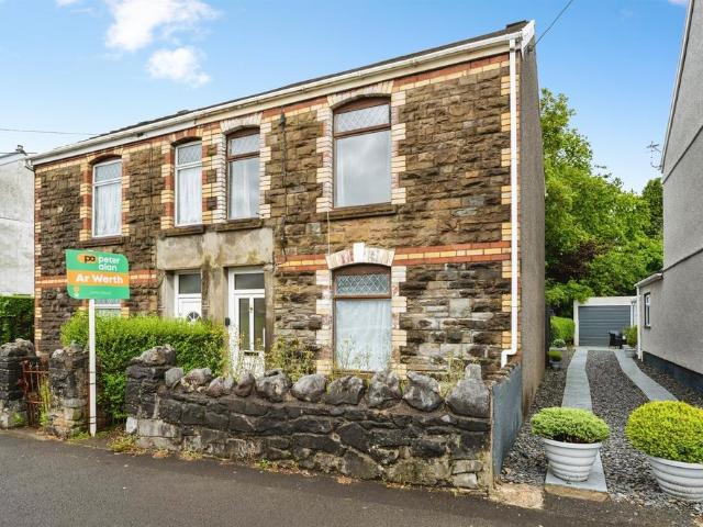 2 bedroom semi detached house for sale