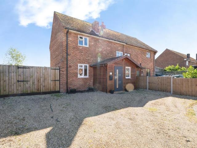2 bedroom semi detached house for sale
