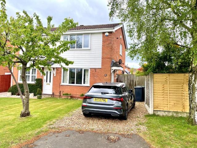 2 bedroom semi detached house for sale