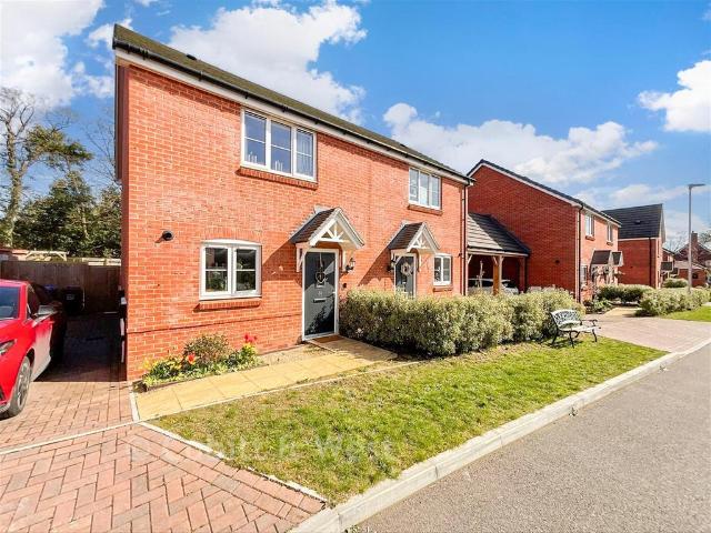 2 bedroom semi detached house for sale
