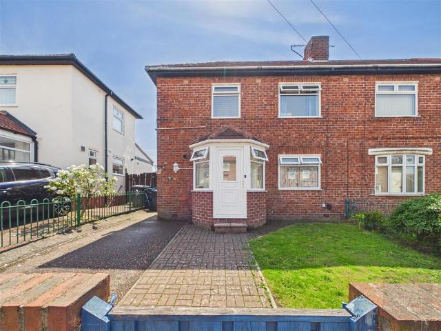 2 bedroom semi detached house for sale