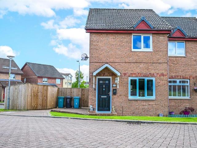 2 bedroom semi detached house for sale