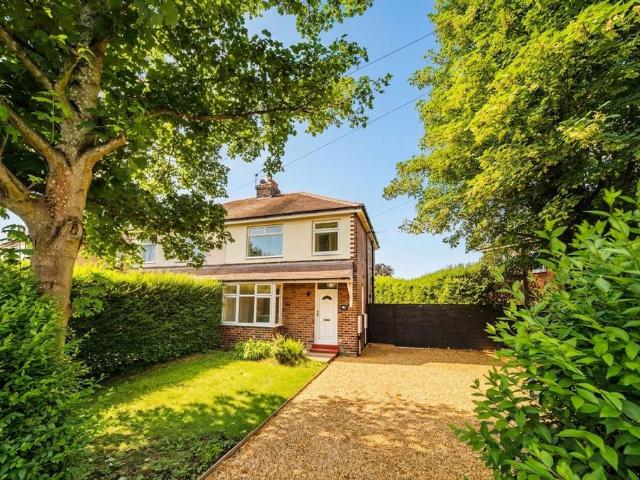 2 bedroom semi detached house for sale
