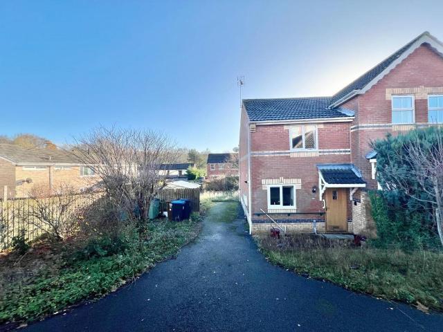2 bedroom semi detached house for sale