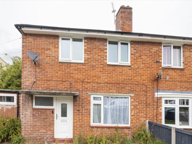 2 bedroom semi detached house for sale