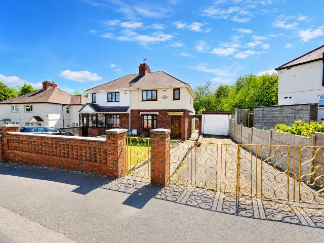 2 bedroom semi detached house for sale