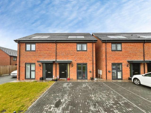 2 bedroom semi detached house for sale