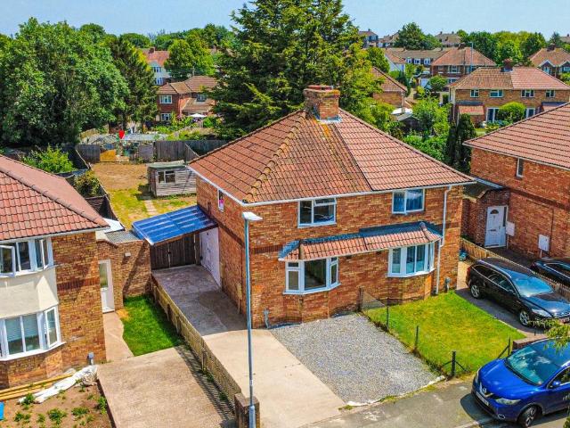 2 bedroom semi detached house for sale
