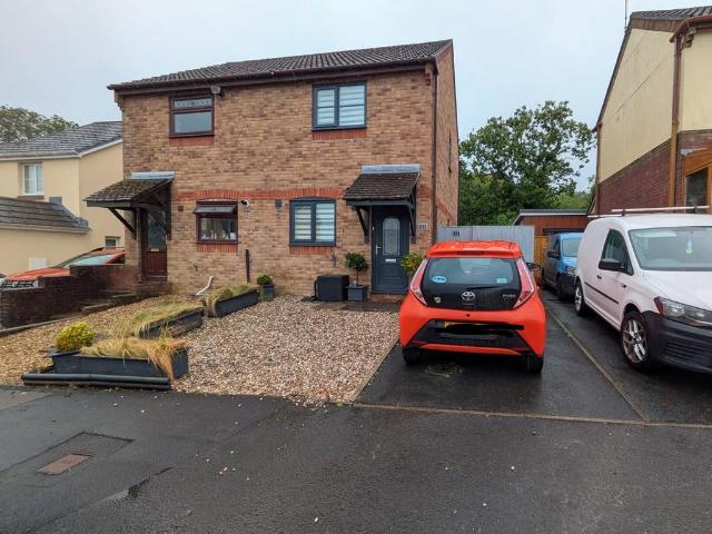 2 bedroom semi detached house for sale