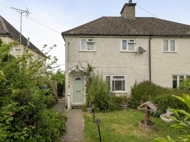 2 bedroom semi detached house for sale