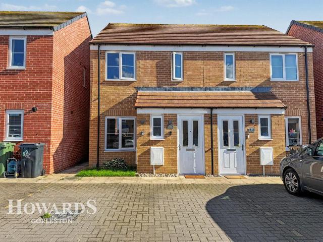 2 bedroom semi detached house for sale