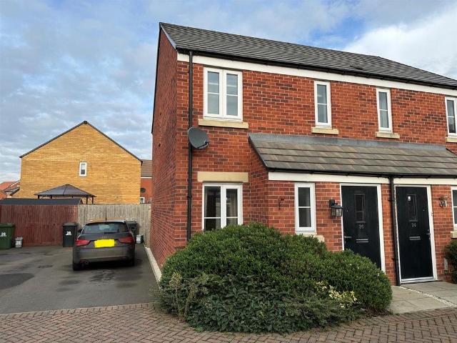 2 bedroom semi detached house for sale