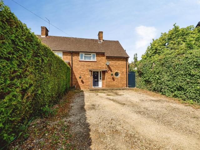 2 bedroom semi detached house for sale