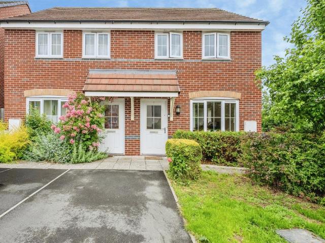 2 bedroom semi detached house for sale