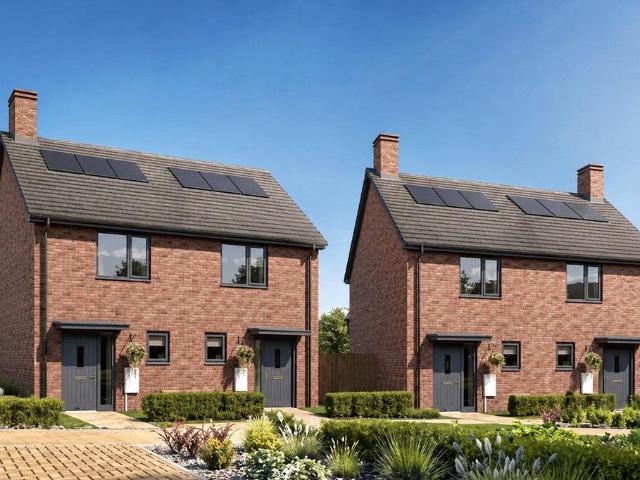 2 bedroom semi detached house for sale