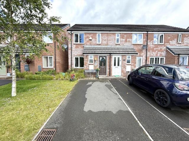 2 bedroom semi detached house for sale