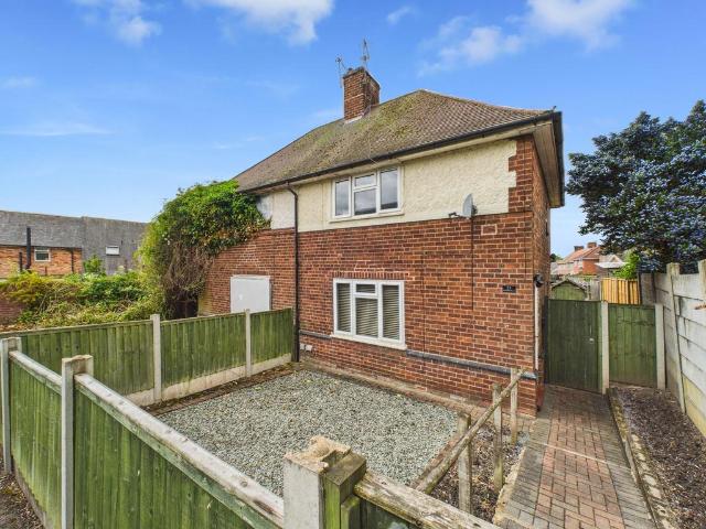 2 bedroom semi detached house for sale
