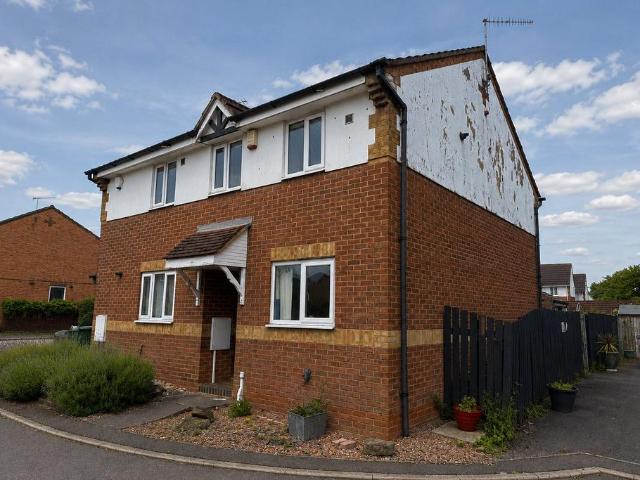 2 bedroom semi detached house for sale