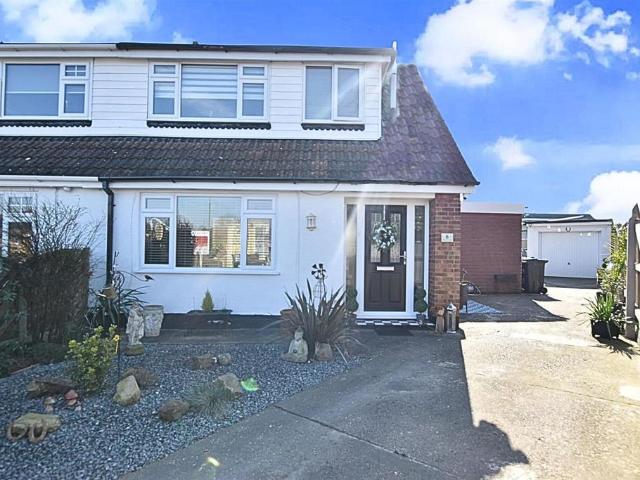 2 bedroom semi detached house for sale