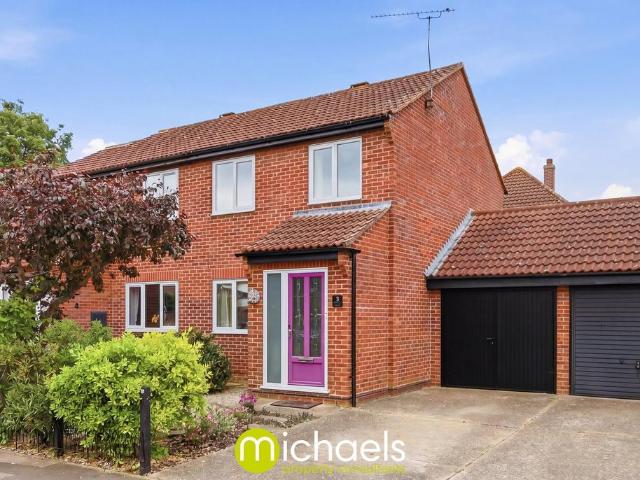 2 bedroom semi detached house for sale