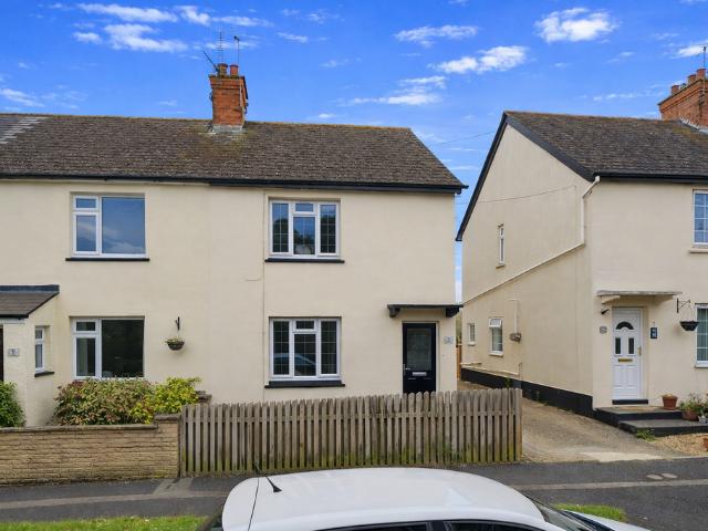 2 bedroom semi detached house for sale