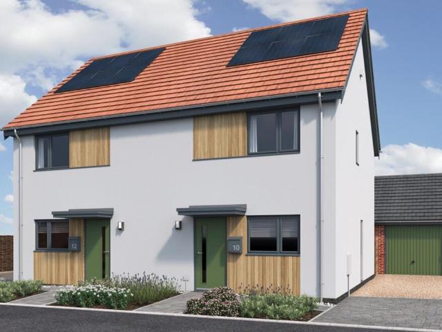 2 bedroom semi detached house for sale