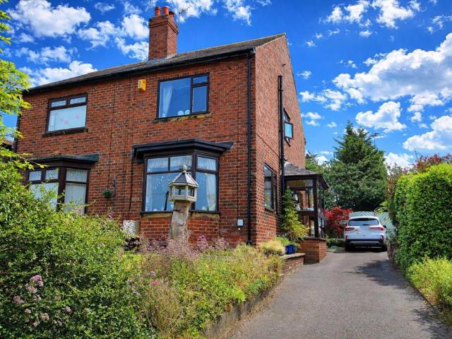 2 bedroom semi detached house for sale