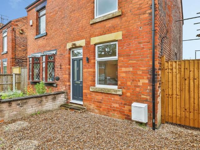 2 bedroom semi detached house for sale