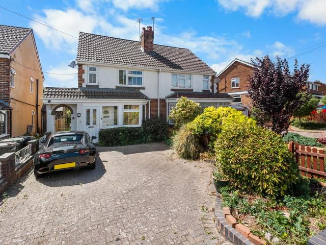 2 bedroom semi detached house for sale